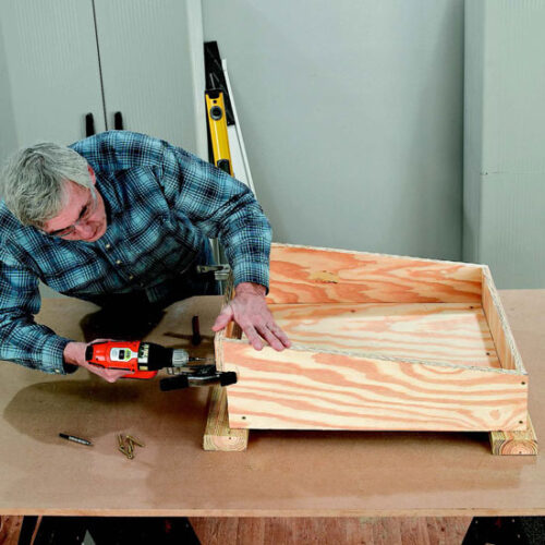 How to Make a Solar Water Distiller: DIY Solar Projects – Mother Earth News